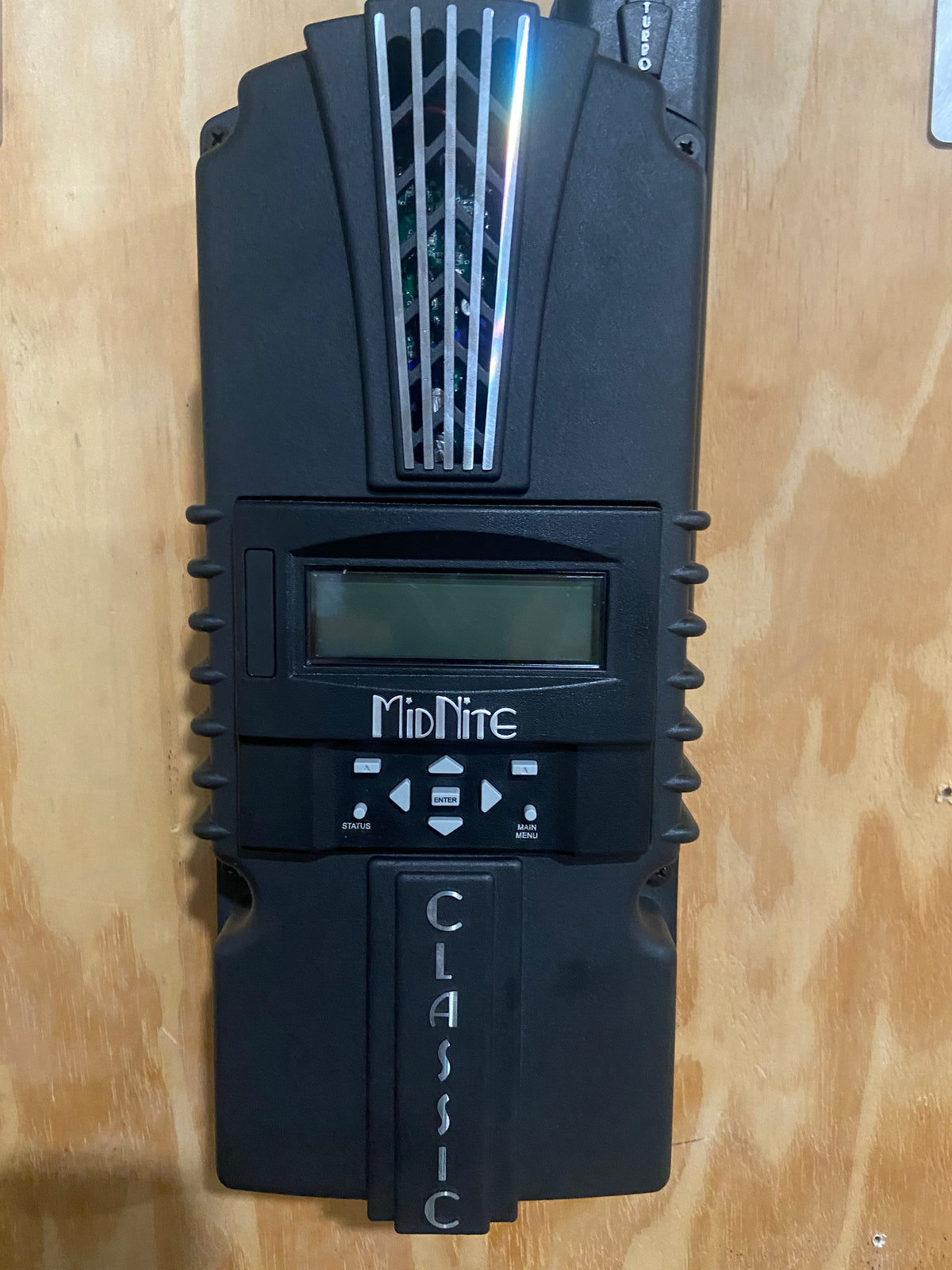 Midnight classic 250 charge controller — Southwest solar supply